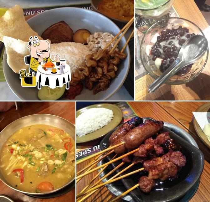 Restaurante Sate Khas Senayan, Bintaro X-Change, Tangerang del Sur ...