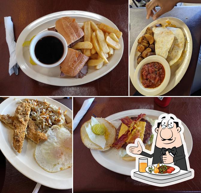Mom's Cafe in Allen - Restaurant menu and reviews