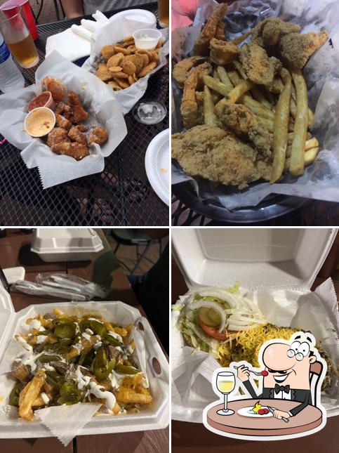 Lakeview Burgers and Seafood, New Orleans - Restaurant menu, prices and ...
