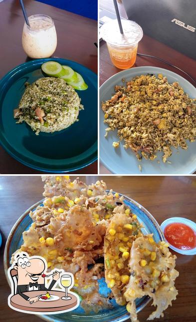 Kedai Kopi Keluarga Puri cafe, West Jakarta - Restaurant menu and reviews