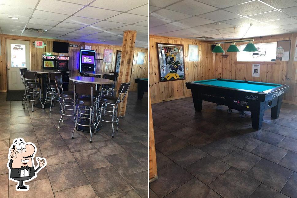 Riley's Bar & Grill in Portage - Restaurant menu and reviews