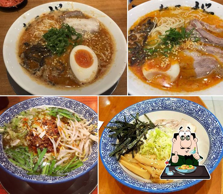 Menya Sakura restaurant, South Jakarta, Jl. Arteri Pd. Indah No.RT.2 ...