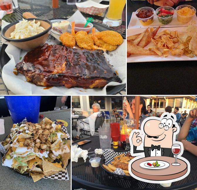 Cleats Marblehead, Lakeside Marblehead - Restaurant menu, prices and ...
