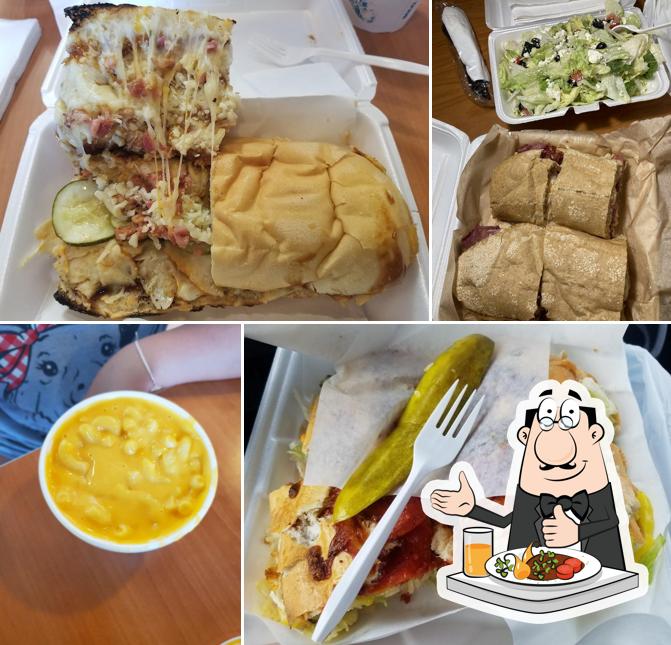 Fenton Deli in Fenton - Restaurant menu and reviews