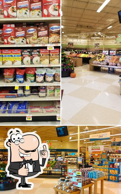 Family Fare Supermarket, 6127 Kalamazoo Ave SE in Kentwood - Restaurant ...
