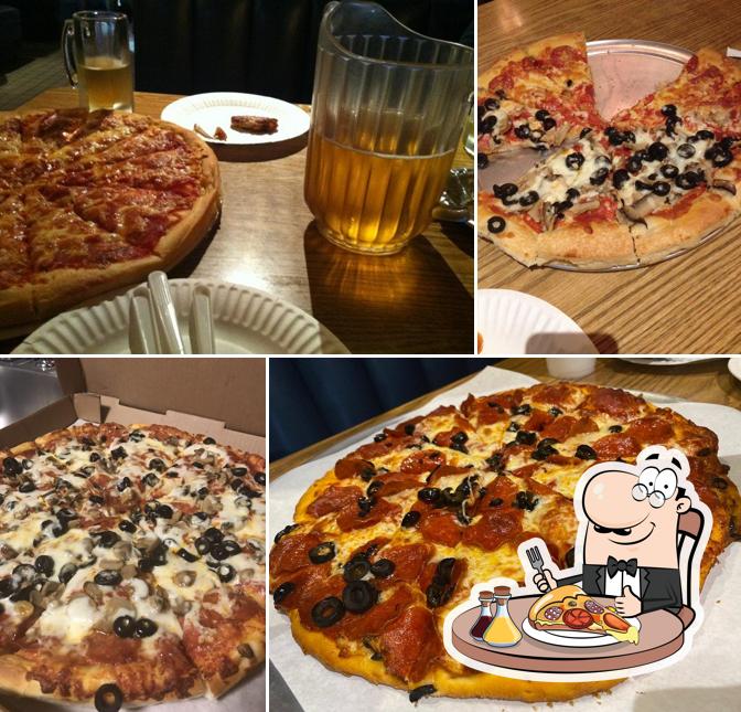 Rosa's Pizza Selma in Selma - Restaurant menu and reviews