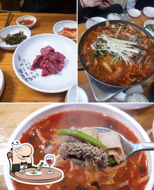 Restaurante 사석한우촌, Jincheon-gun - Opiniones del restaurante