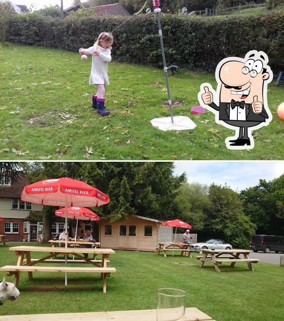 The Otter Inn, Colaton Raleigh, Newton Poppleford - Menú del ...