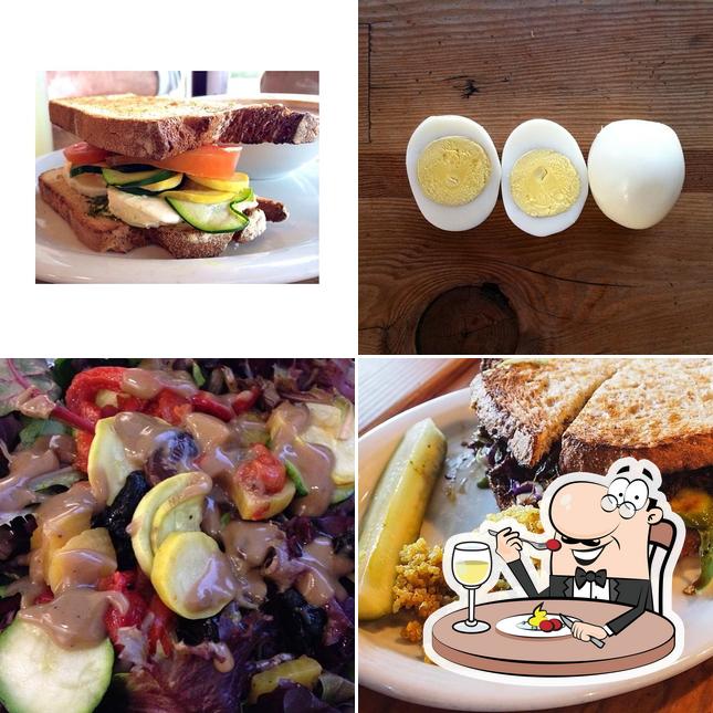The Curious Palate in Los Angeles - Restaurant menu and reviews
