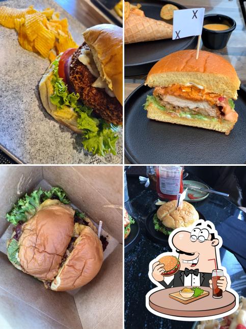 X burger restaurant, Dubai - Restaurant menu and reviews