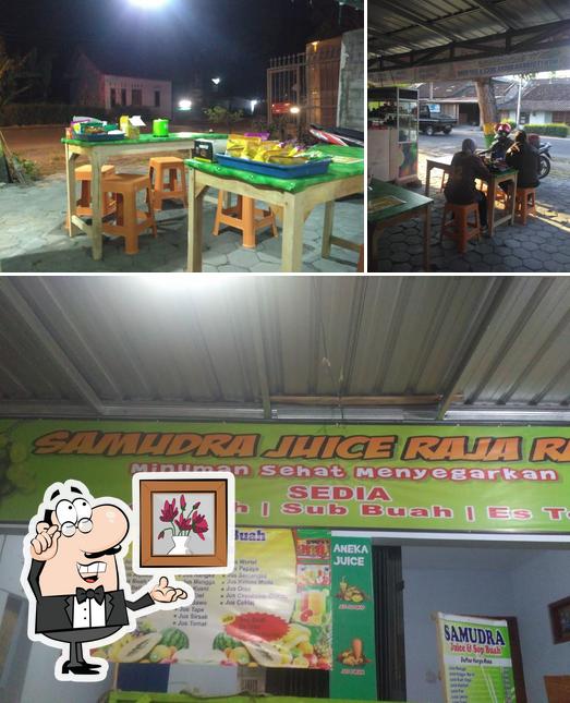 Samudra es juice buah dan sub buah durian segar restaurant, Wates