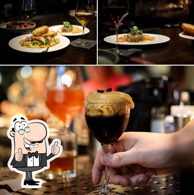 Entourage Naperville in Naperville - Restaurant reviews