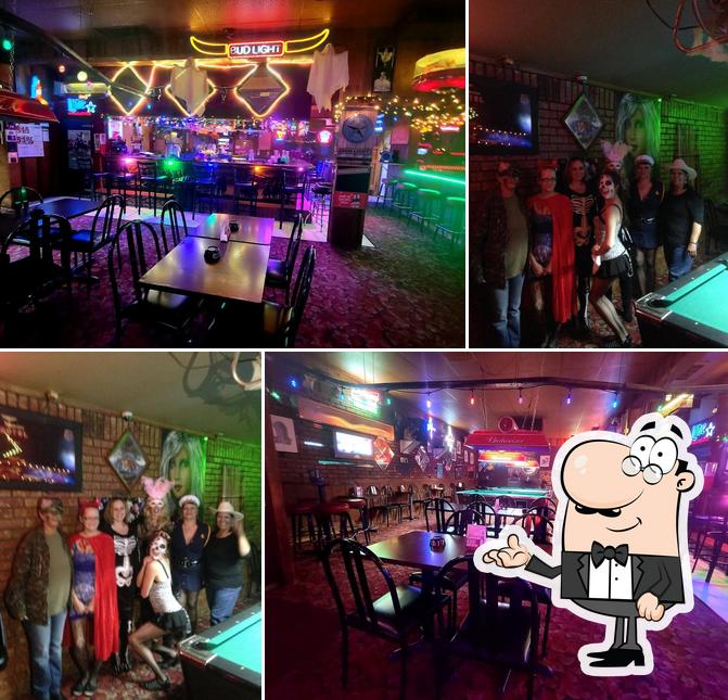 Buckles Lounge, Amarillo - Restaurant menu, prices and reviews
