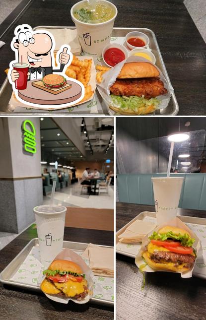 Shake Shack (Times Square), Hong Kong - Restaurant menu, prices and reviews