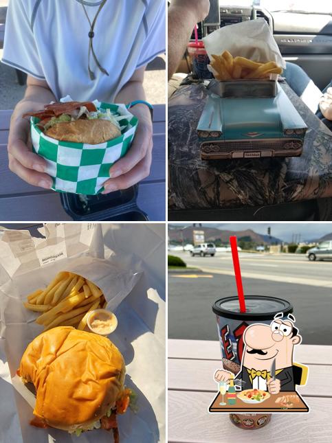 EZ's Burger Deluxe, Wenatchee - Restaurant menu, prices and reviews