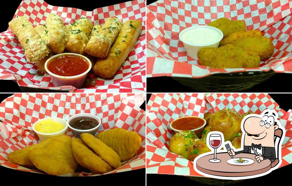 Cuzino's Pizza in Pike Creek - Restaurant menu and reviews