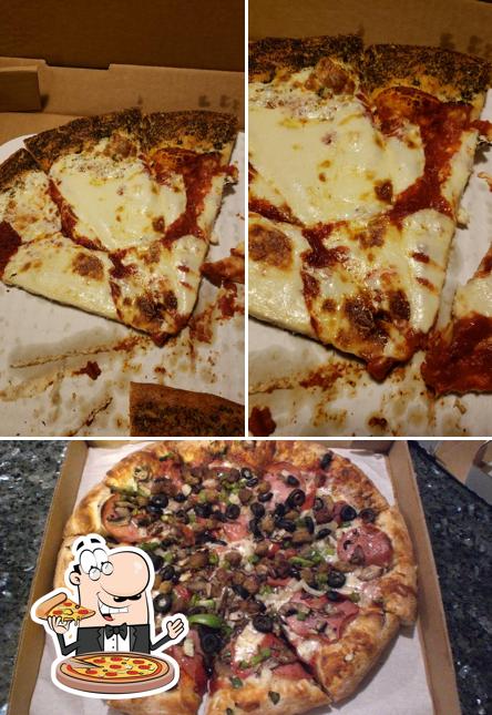 Redding's Ultimate Pizza in Redding - Restaurant menu and reviews