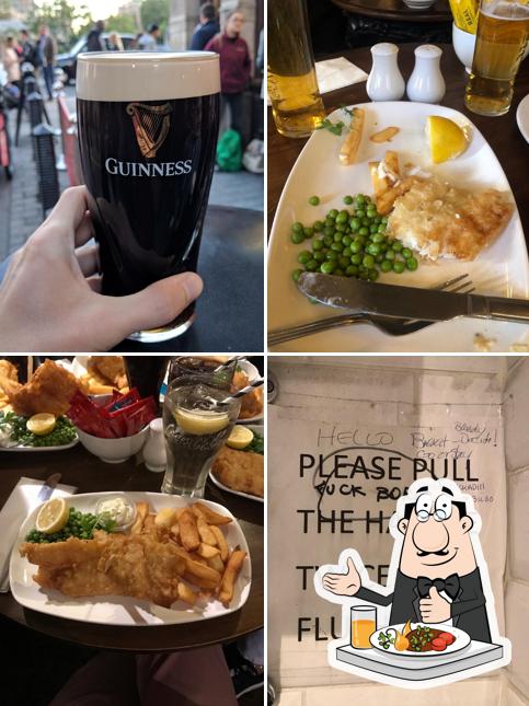 St Stephen’s Tavern Pub & Restaurant, Westminster in London ...