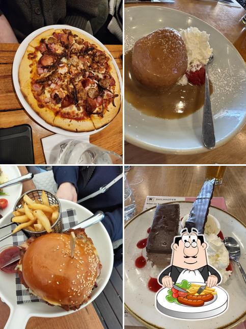 Sailmaster Tavern, 16 Arcadia Ct in North Haven - Restaurant menu and ...