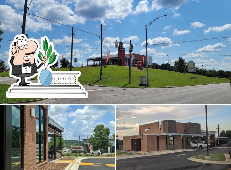 Wendy's, 2170 Kent Dairy Rd in Alabaster - Restaurant menu and reviews