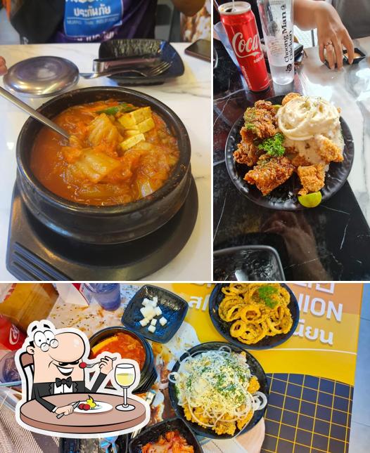 Chibing Chicken and Bingsu Glass House Ratchada, Bangkok - Restaurant ...