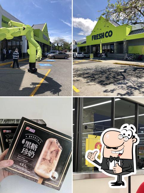FreshCo, 6140 Blundell Road in Richmond - Restaurant reviews