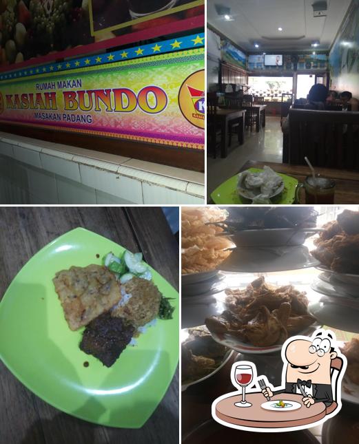 RM KASIAH BUNDO restaurant, North Jakarta, Jl. Pangadegan Selatan No.9 - Restaurant reviews