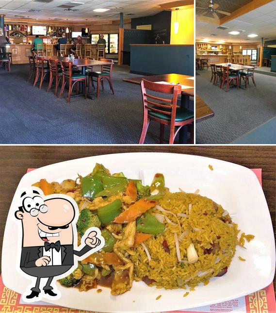 Taste of China, 567 S County Trail #109 in Exeter - Restaurant reviews