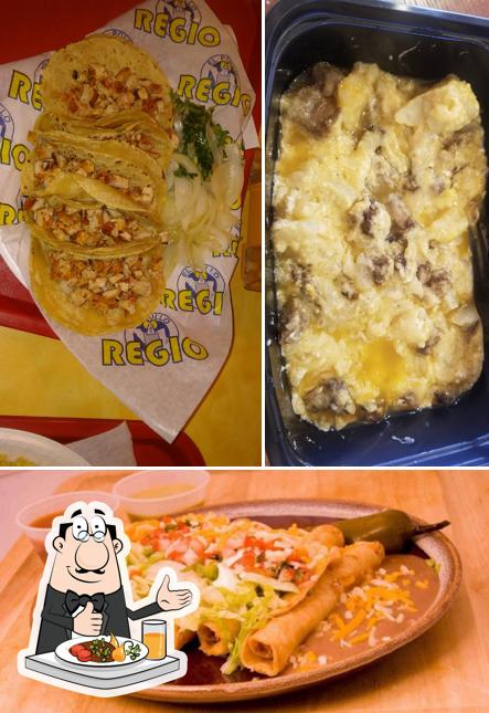 Pollo Regio, 4228 W Camp Wisdom Rd in Dallas - Restaurant menu and reviews
