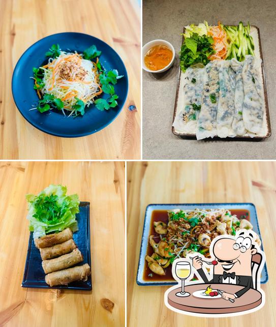 Top 5 restaurants with som tam in Athens, september 2025 - Restaurant Guru