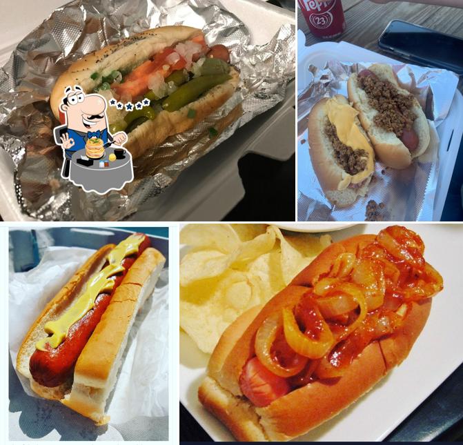 Hillbilly hotdog in Fernandina Beach - Restaurant menu and reviews