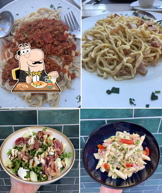 Al Forno Pizza, Samos - Restaurant menu, prices and reviews