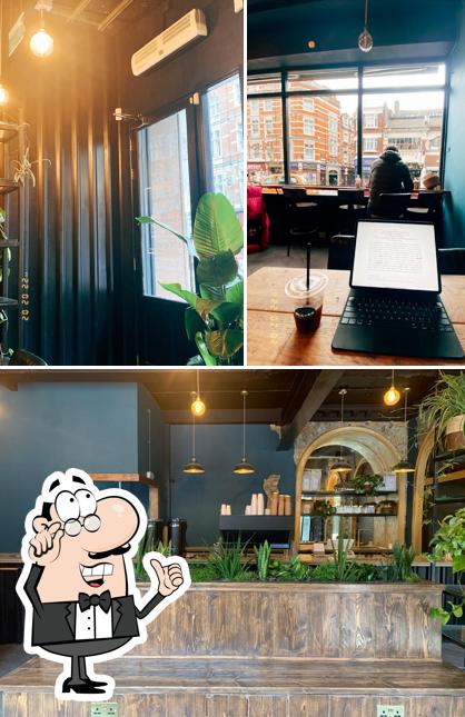 Pickwick Coffee Club, London - Restaurant menu, prices and reviews