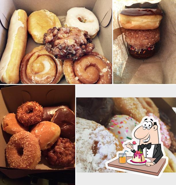 BoSa Donuts, 710 E Union Hills Dr in Phoenix - Restaurant menu and reviews