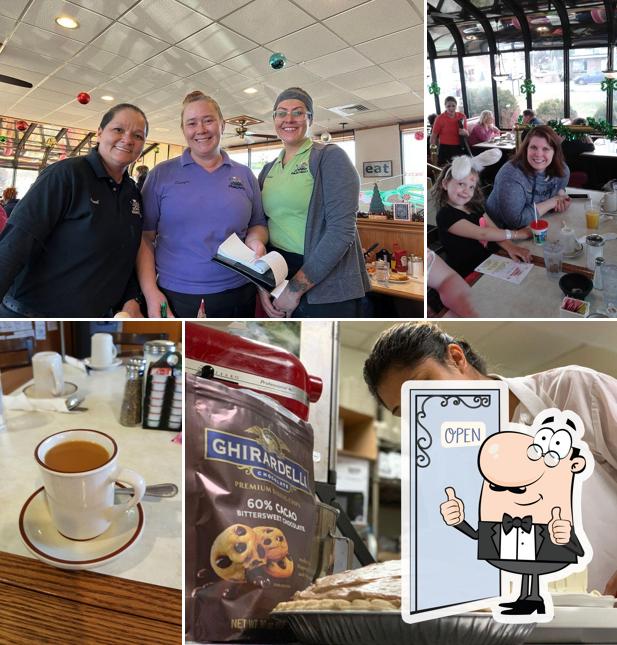 Johnny Pamcakes, 3700 E State St in Rockford - Restaurant reviews