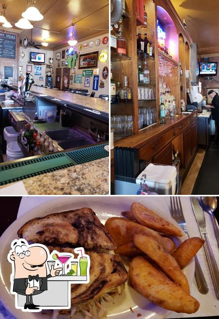 Black Frog Grille, Sullivan - Restaurant menu, prices and reviews
