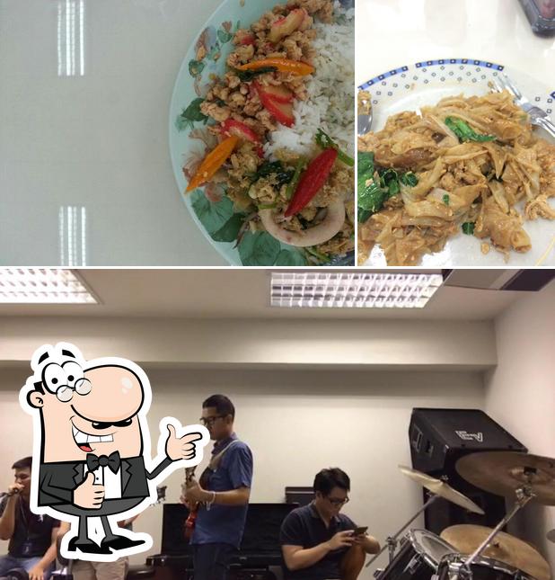 Samosorn, Ministry of Foreign Affairs restaurant, Bangkok