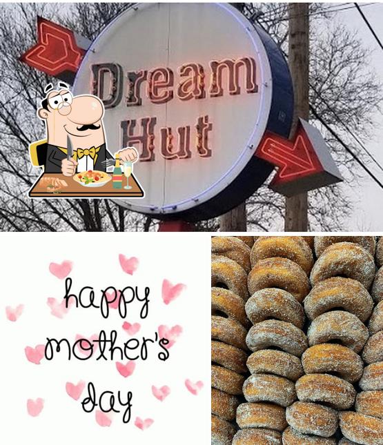 Dream Hut, Bartonville - Restaurant menu, prices and reviews