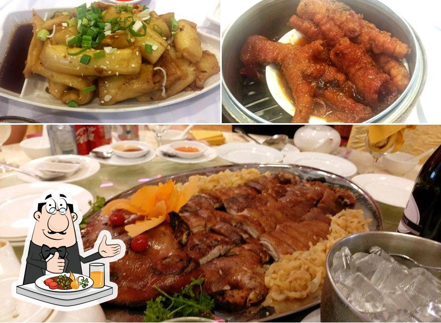 Emerald Chinese Restaurant, Mississauga - Restaurant menu, prices and ...