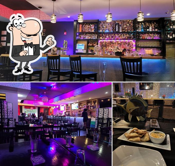 Deluxe Fun Dining, Charlotte - Restaurant menu, prices and reviews