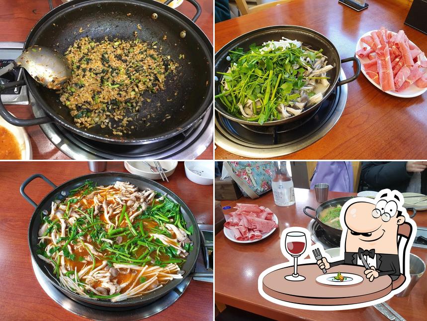 Shinchon Noodles restaurant, South Korea - Restaurant reviews