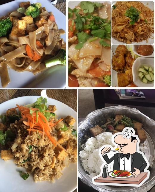 Thai Lada, Austin - Restaurant menu, prices and reviews
