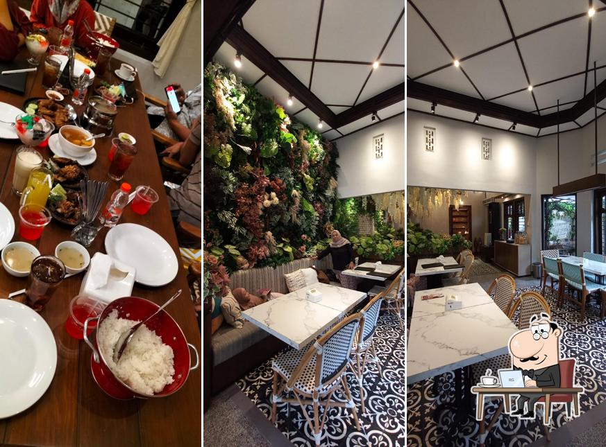 Waroeng Ipang Trunojoyo, Surabaya - Restaurant menu, prices and reviews