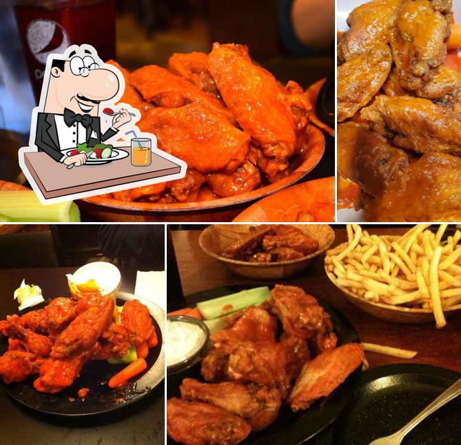 Duff's Famous Wings, Amherst - Restaurant menu, prices and reviews