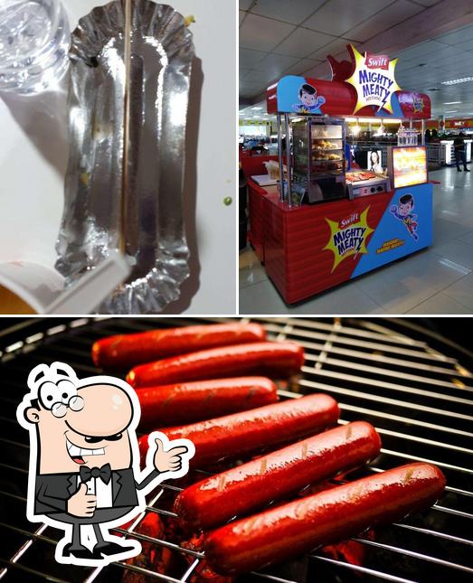 Swift Mighty Meaty Hotdogs, Pasig - Restaurant menu and reviews