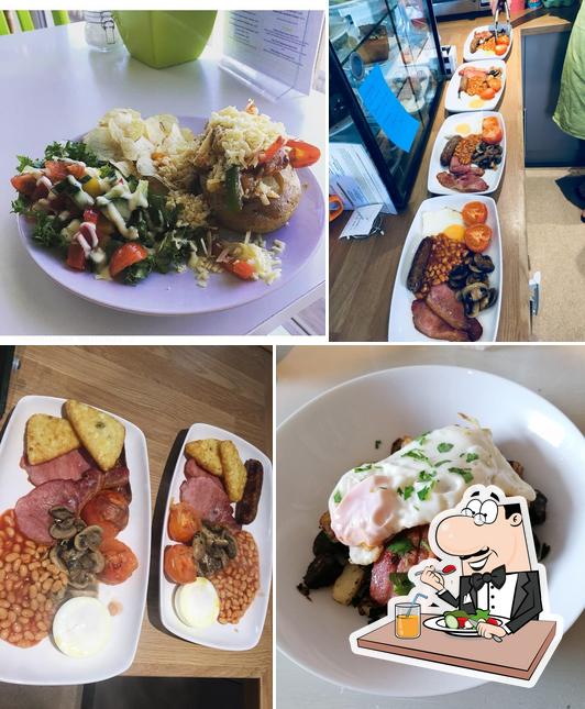 Courtside cafe, Ryde - Restaurant menu, prices and reviews