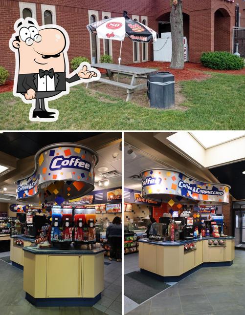Dandy Mini Mart, Athens - Restaurant menu, prices and reviews