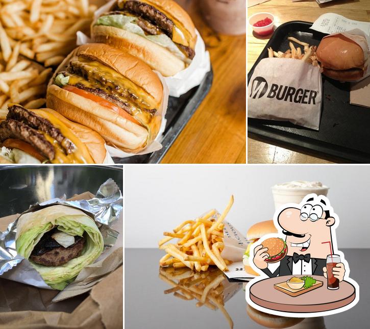 M Burger, 835 N Michigan Ave in Chicago - Restaurant menu and reviews