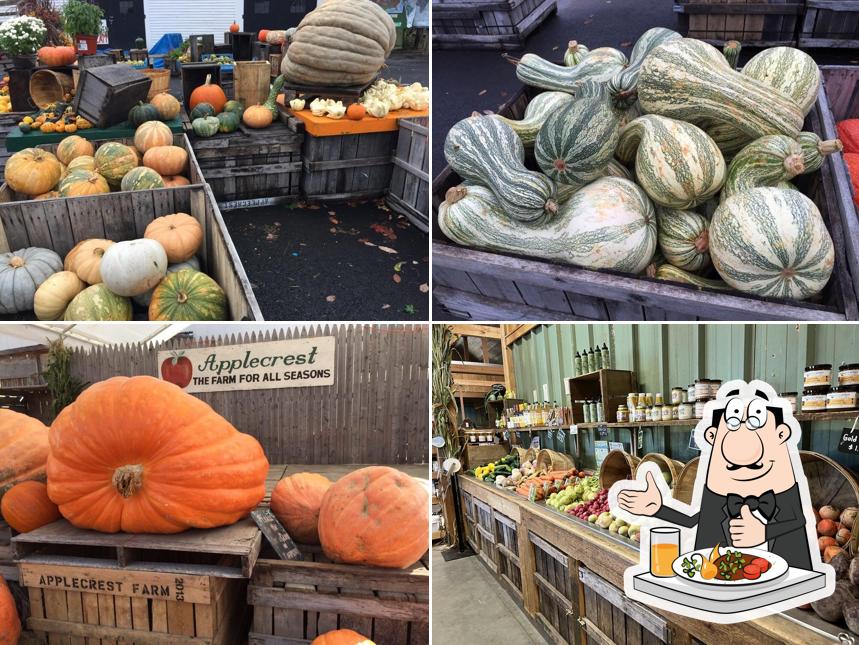 Applecrest Farm Orchards in Hampton Falls - Restaurant menu and reviews