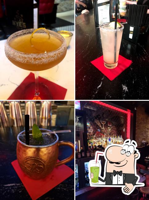 Nye's Bar, Minneapolis - Restaurant menu, prices and reviews